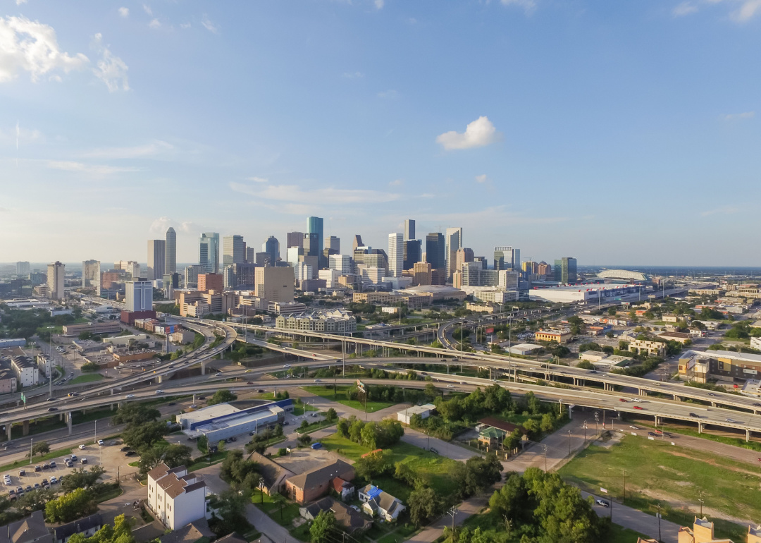 Major Cities With the Easiest and Worst Commutes | Stacker