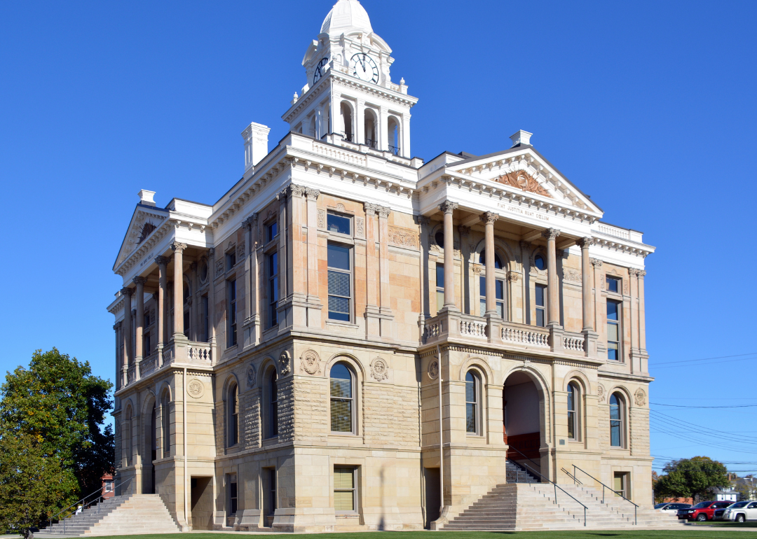 Warmest and Coldest January in Fayette County, Ohio History | Stacker