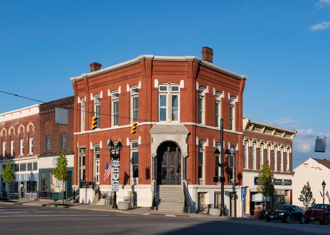 Warmest and Coldest January in Harrison County, Ohio History | Stacker