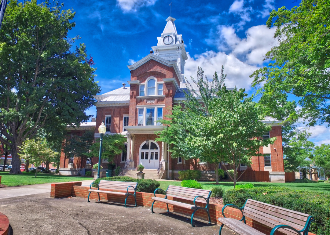 Warmest and Coldest January in Simpson County, Kentucky History | Stacker