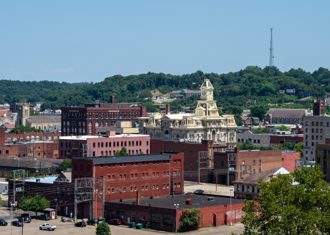 Warmest and Coldest January in Muskingum County, Ohio History | Stacker