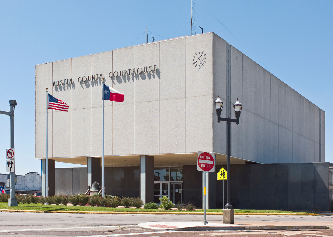 Warmest and Coldest January in Austin County, Texas History | Stacker