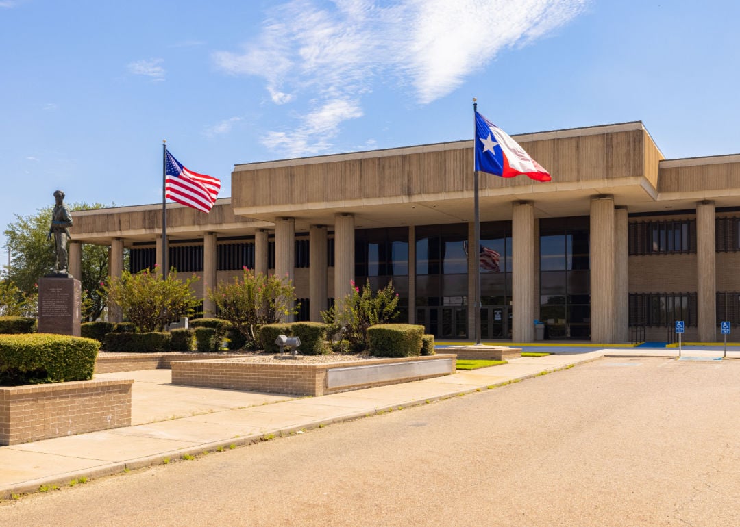 Warmest Decembers in Bowie County, Texas History | Stacker