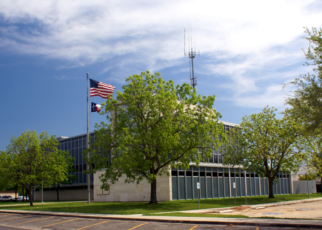 Warmest and Coldest January in Calhoun County, Texas History | Stacker