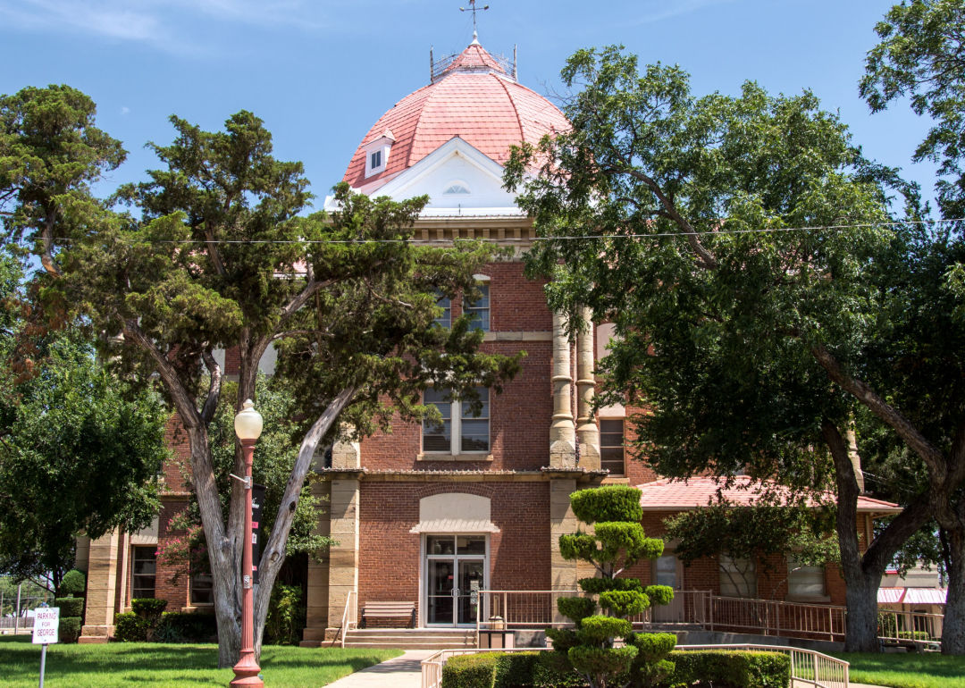 Warmest Decembers in Clay County, Texas History | Stacker
