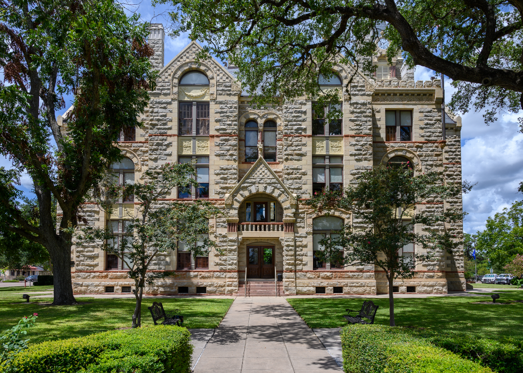 Warmest and Coldest Februaries in Fayette County, Texas History | Stacker