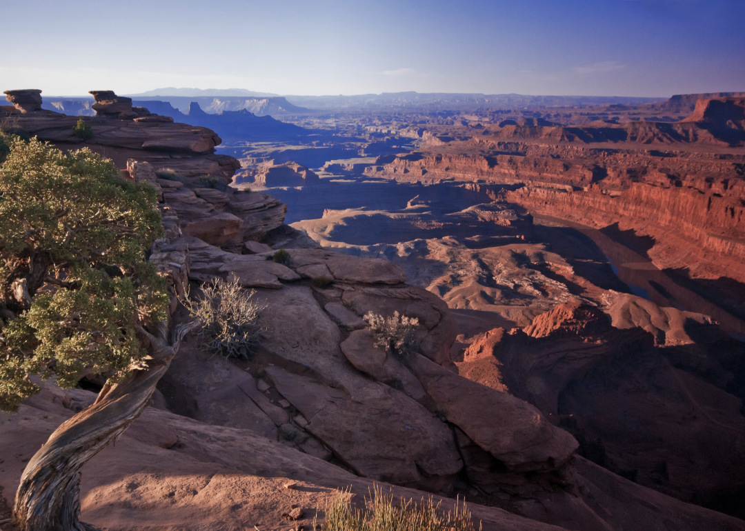 Warmest and Coldest January in Grand County, Utah History | Stacker