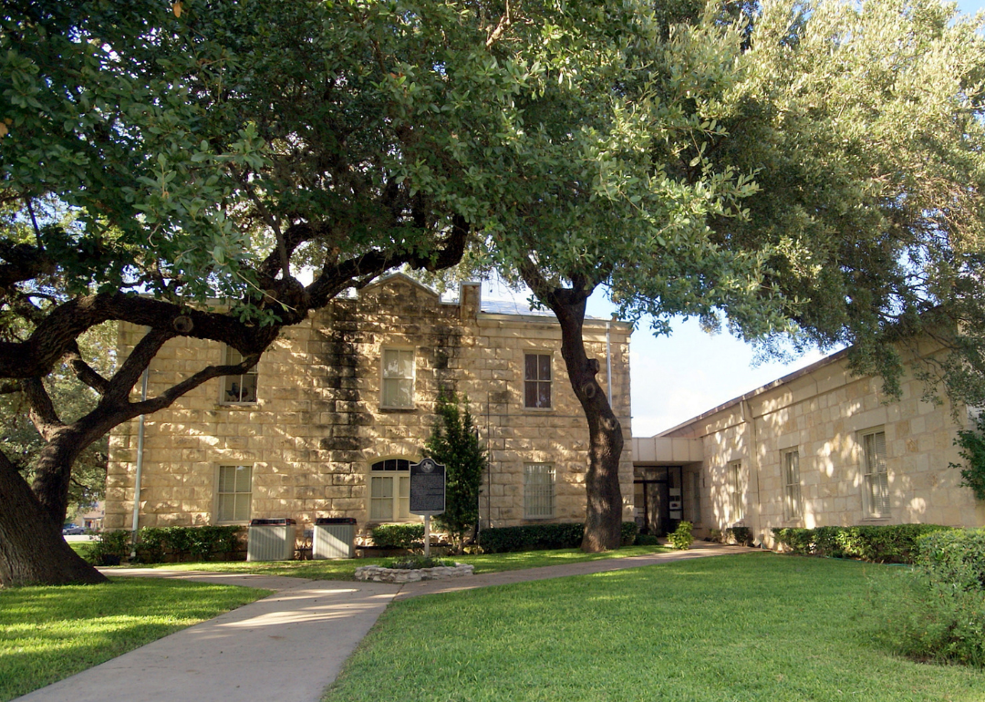 Warmest and Coldest January in Real County, Texas History | Stacker