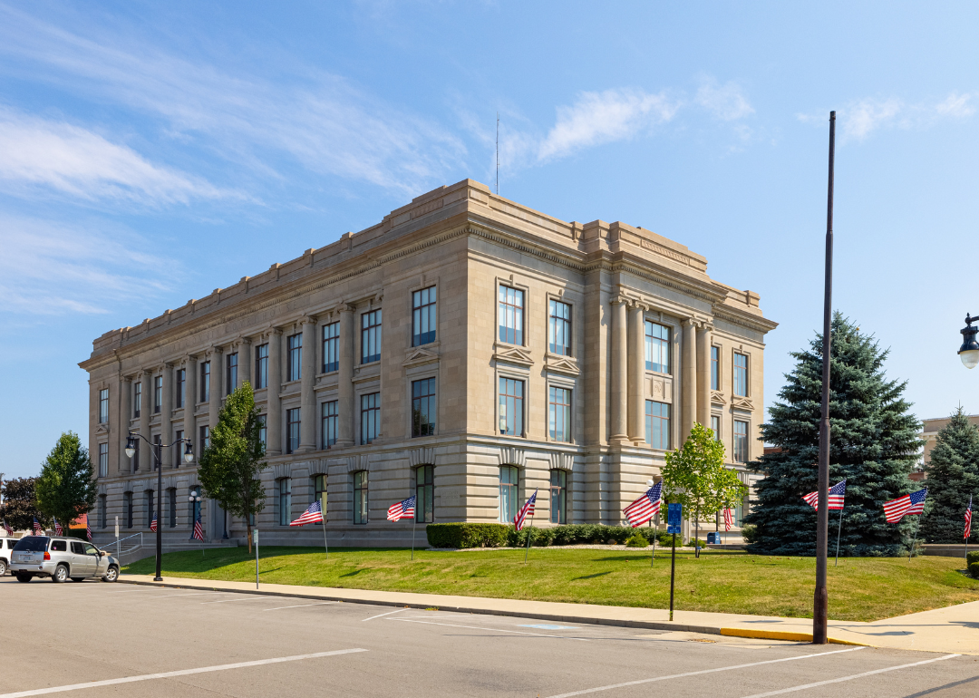 Warmest and Coldest Februaries in Jay County, Indiana History | Stacker