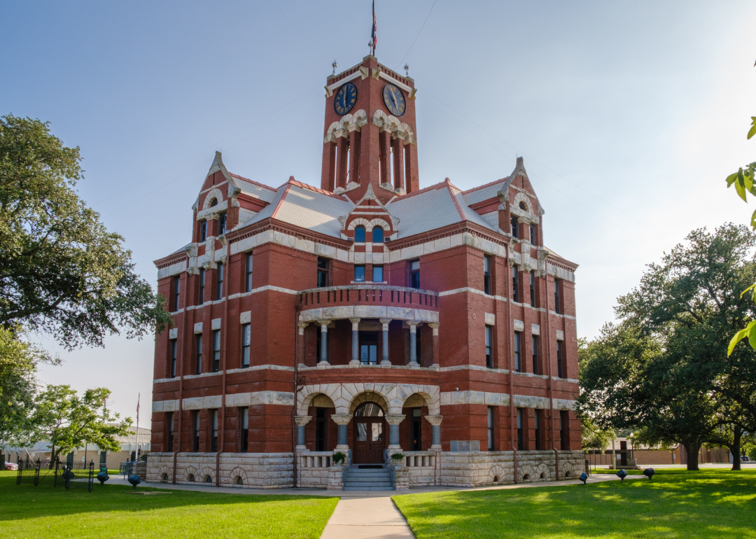 Warmest and Coldest January in Lee County, Texas History | Stacker