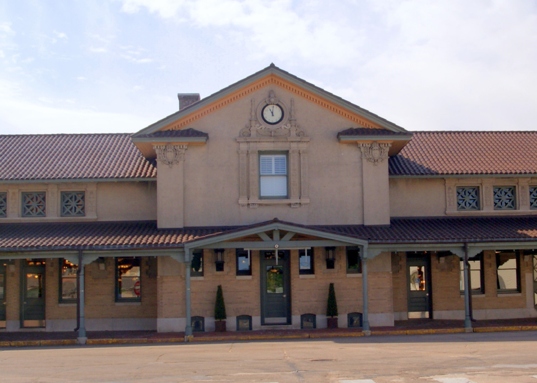 Warmest and Coldest January in Adams County, Nebraska History | Stacker