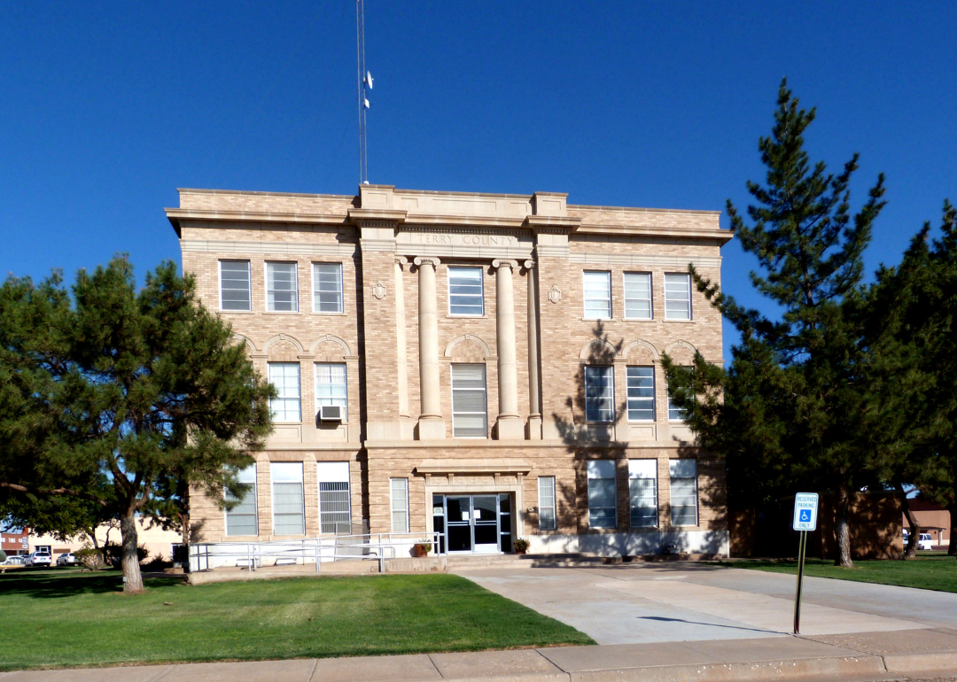 Warmest and Coldest Februaries in Terry County, Texas History | Stacker