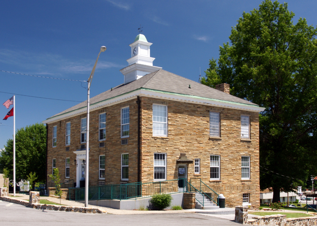Warmest and Coldest January in Pickett County, Tennessee History | Stacker