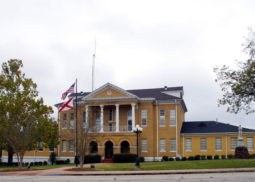 Warmest and Coldest January in Choctaw County, Alabama History | Stacker