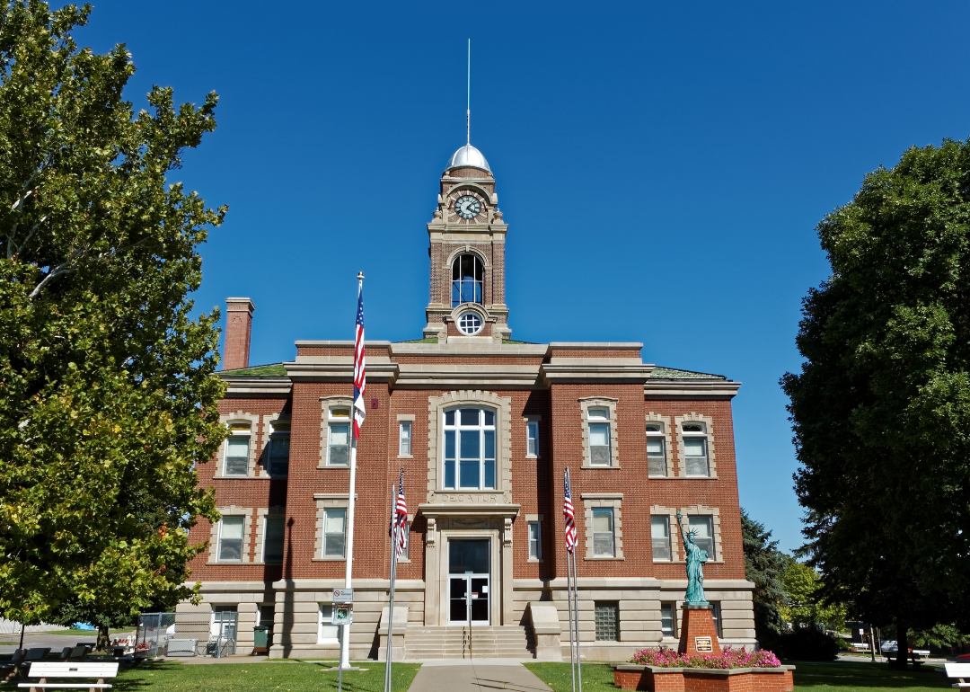 Warmest and Coldest January in Decatur County, Iowa History | Stacker