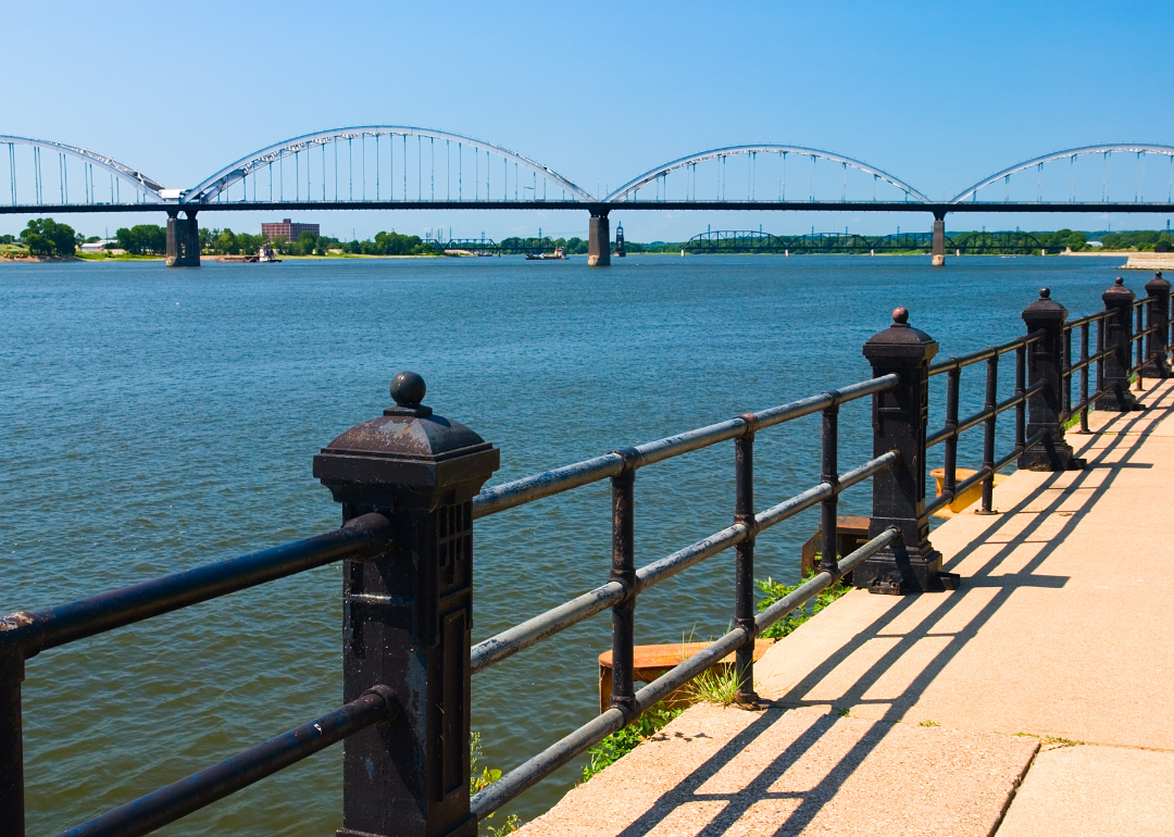 Warmest and Coldest January in Scott County, Iowa History | Stacker