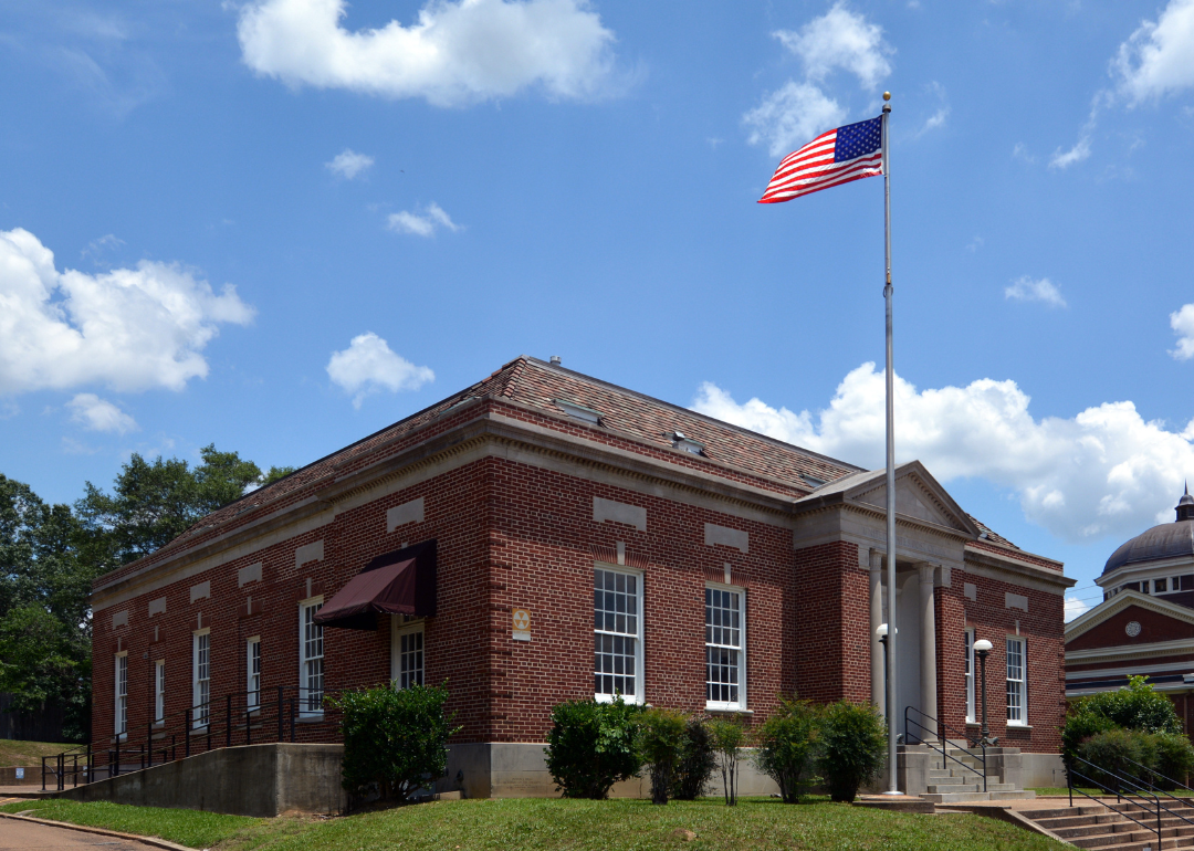 Warmest and Coldest January in Montgomery County, Mississippi History ...