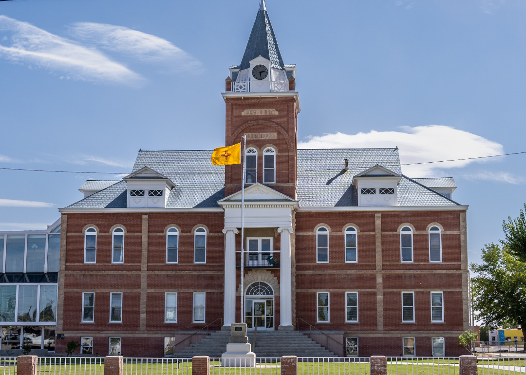 Warmest and Coldest January in Luna County, New Mexico History | Stacker
