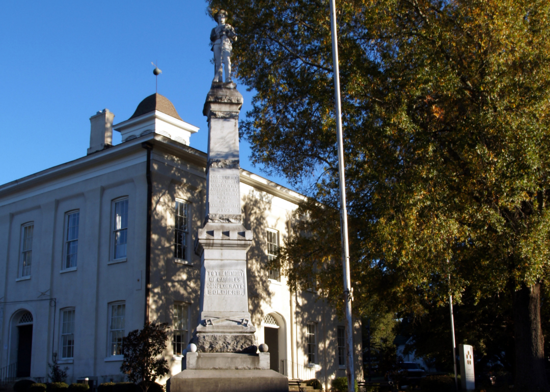 Warmest Decembers in Carroll County, Mississippi History | Stacker Warmest Decembers in Carroll County, Mississippi History | Stacker