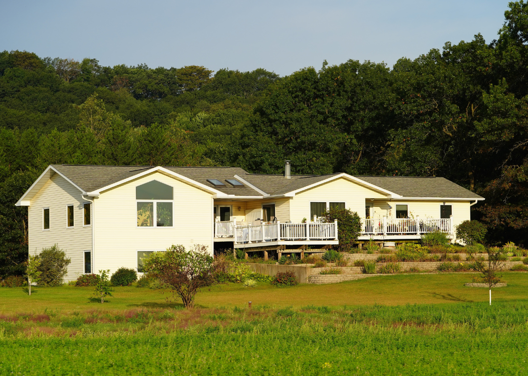 Warmest and Coldest January in Vernon County, Wisconsin History | Stacker