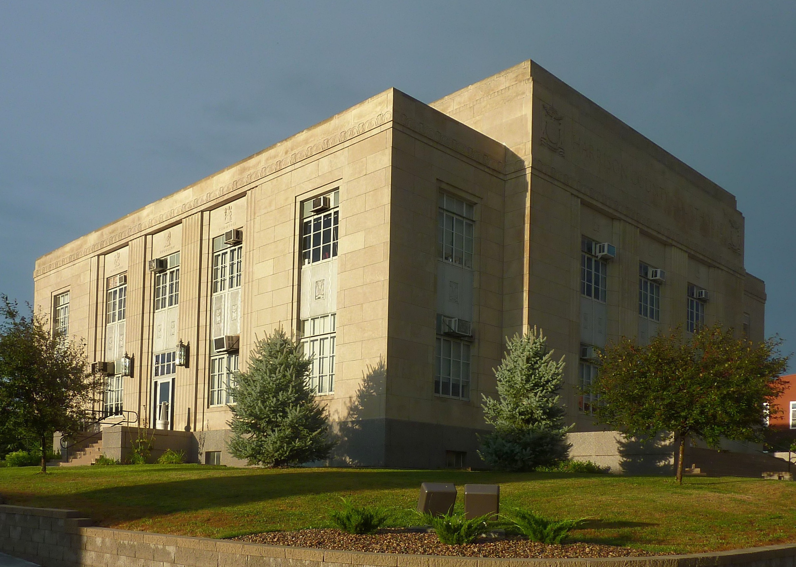 Warmest and Coldest January in Harrison County, Missouri History | Stacker