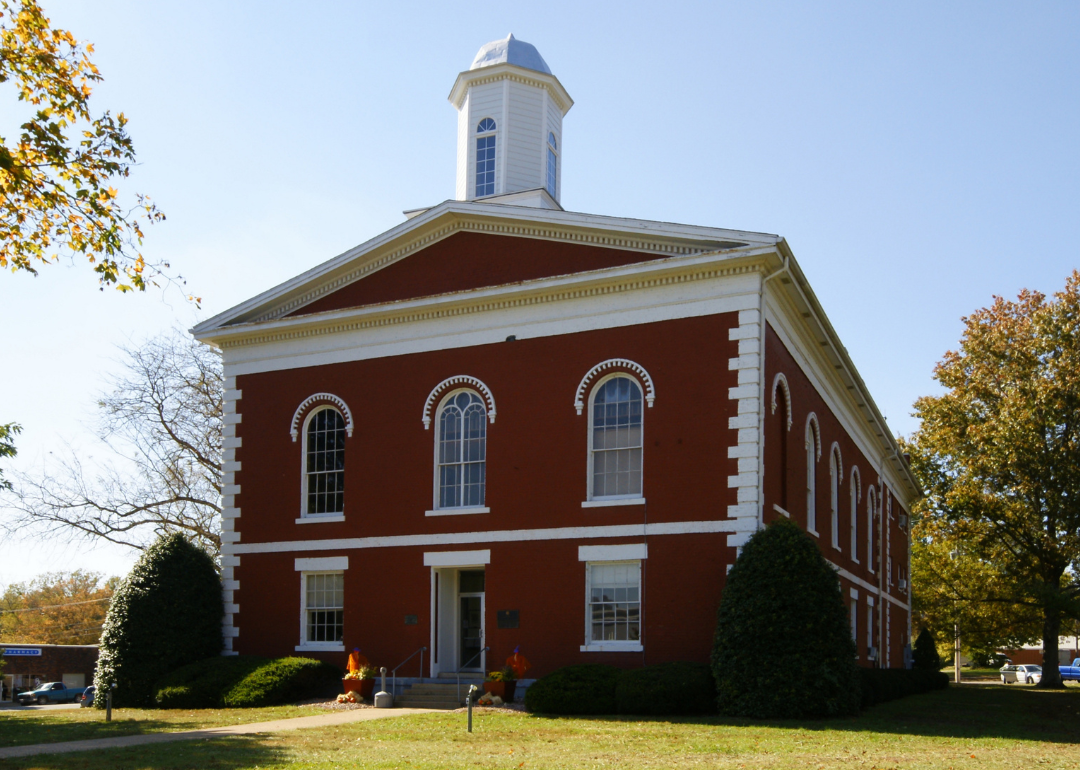 Warmest and Coldest January in Iron County, Missouri History | Stacker