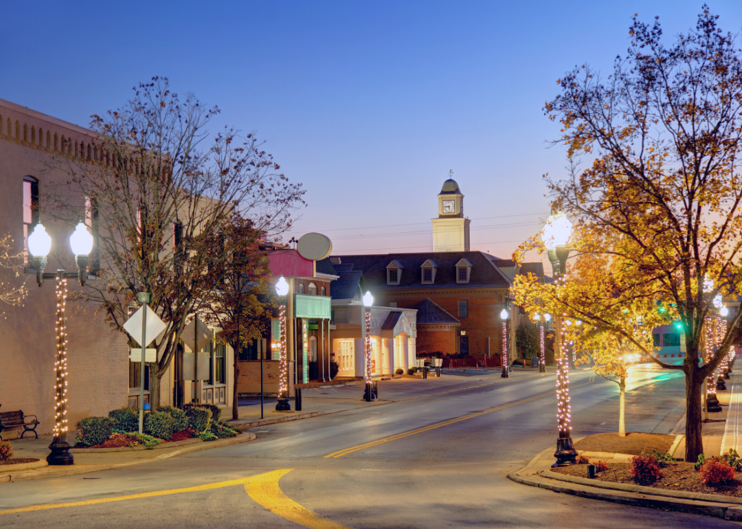 Warmest Decembers in Williamson County, Tennessee History | Stacker