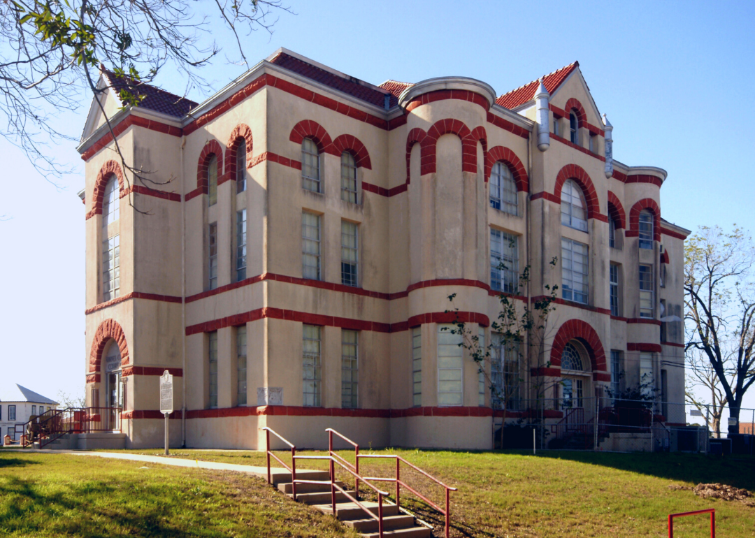 Warmest Decembers in Karnes County, Texas History | Stacker