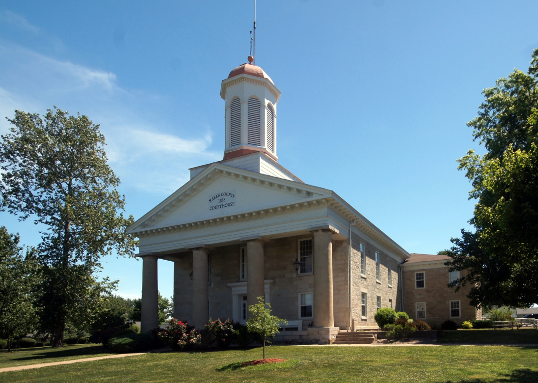 Warmest Decembers in Ralls County, Missouri History | Stacker Warmest Decembers in Ralls County, Missouri History | Stacker