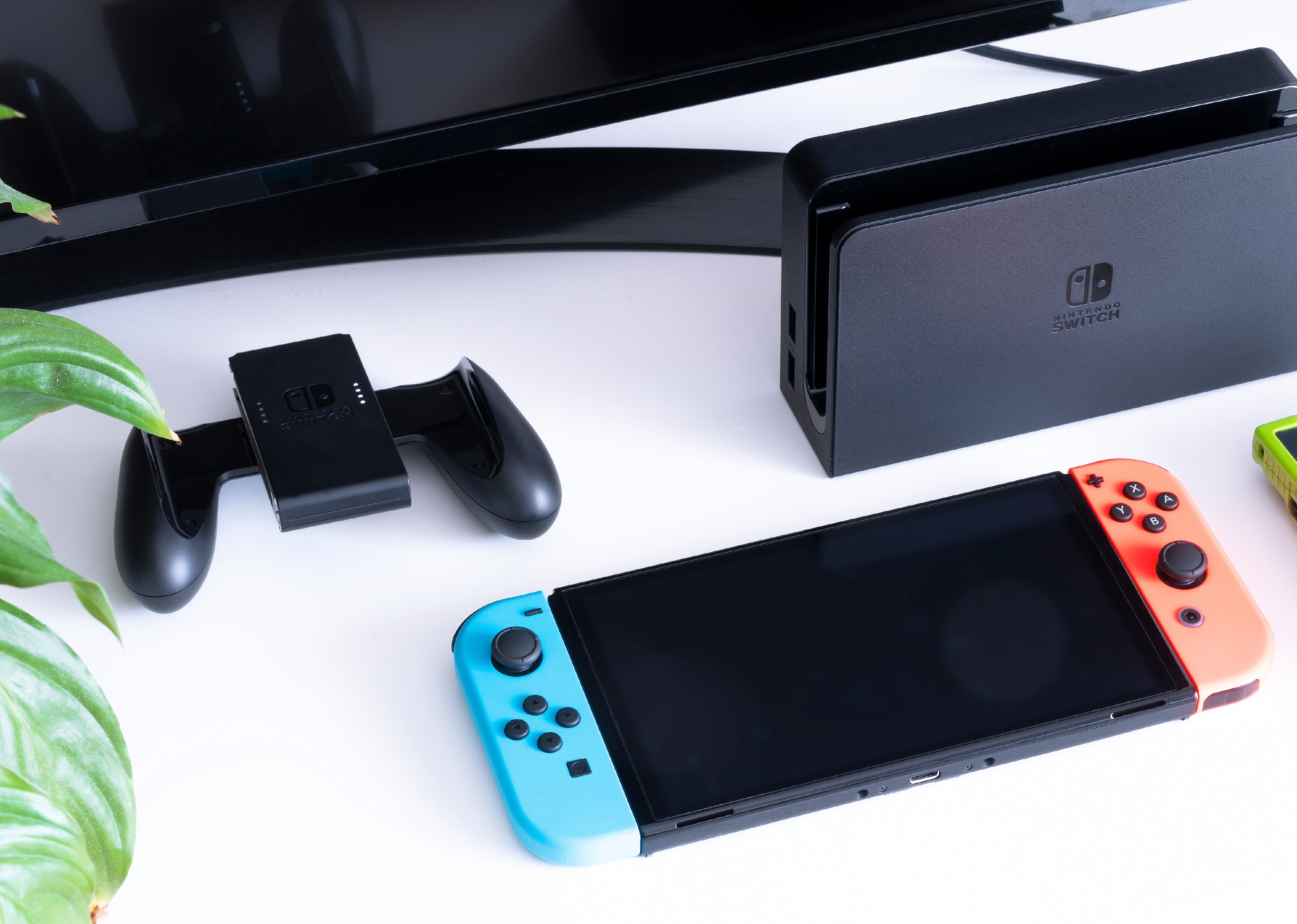 The Bestselling Video Game Consoles of All Time—and Dramas Behind Them ...