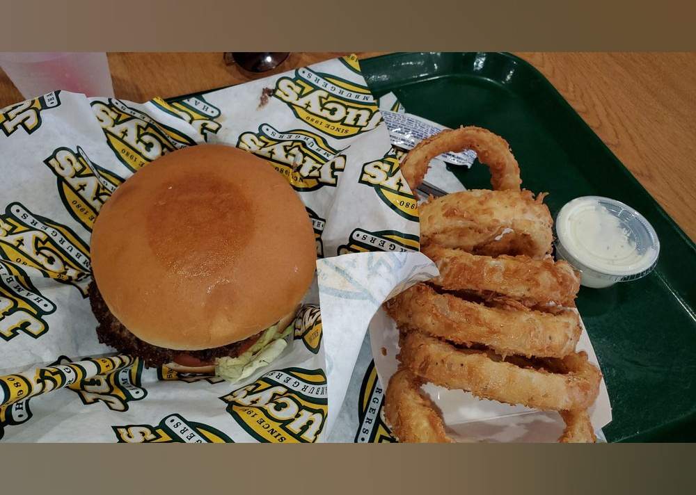 Highest-rated Restaurants for Burgers in Tyler, According to Yelp | Stacker