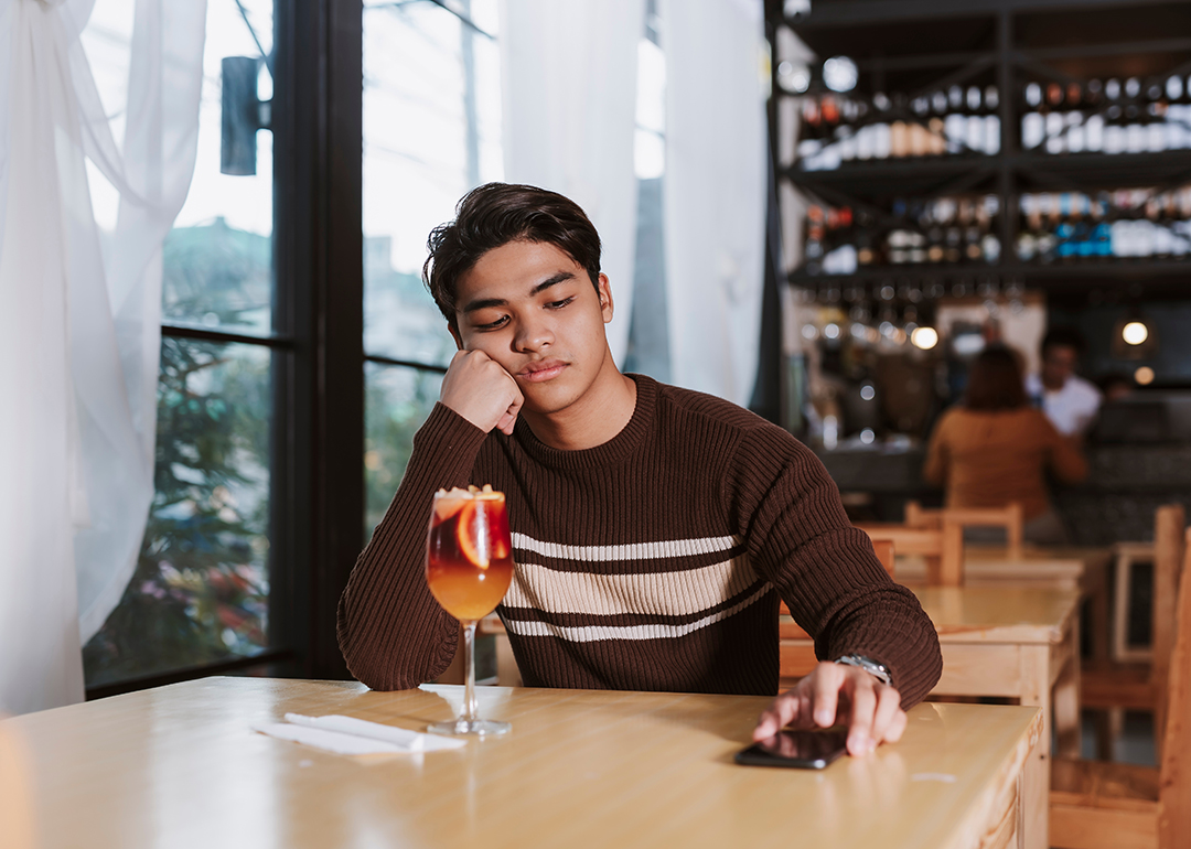 Ghosting: The modern dating dilemma | Stacker