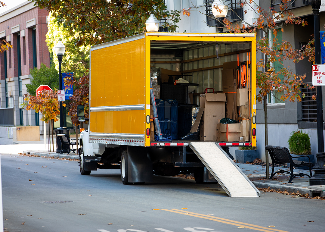 Where and why Americans are moving in 2025 | Stacker