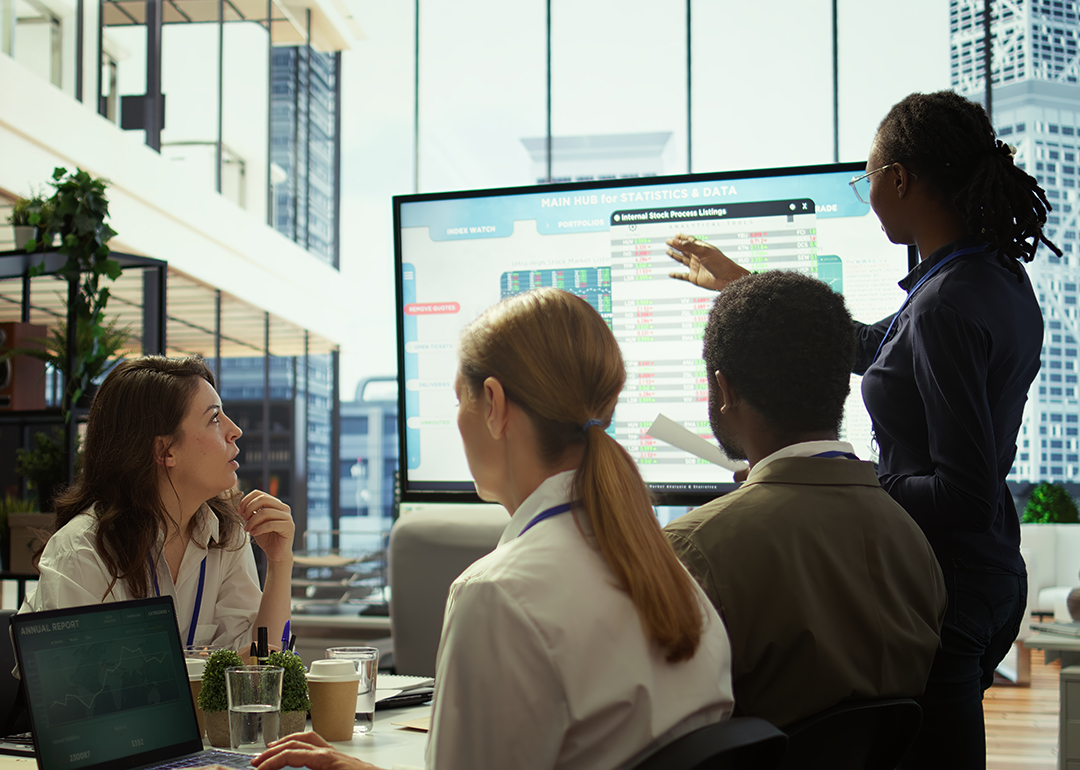 What should I look for in an expense management system? | Stacker