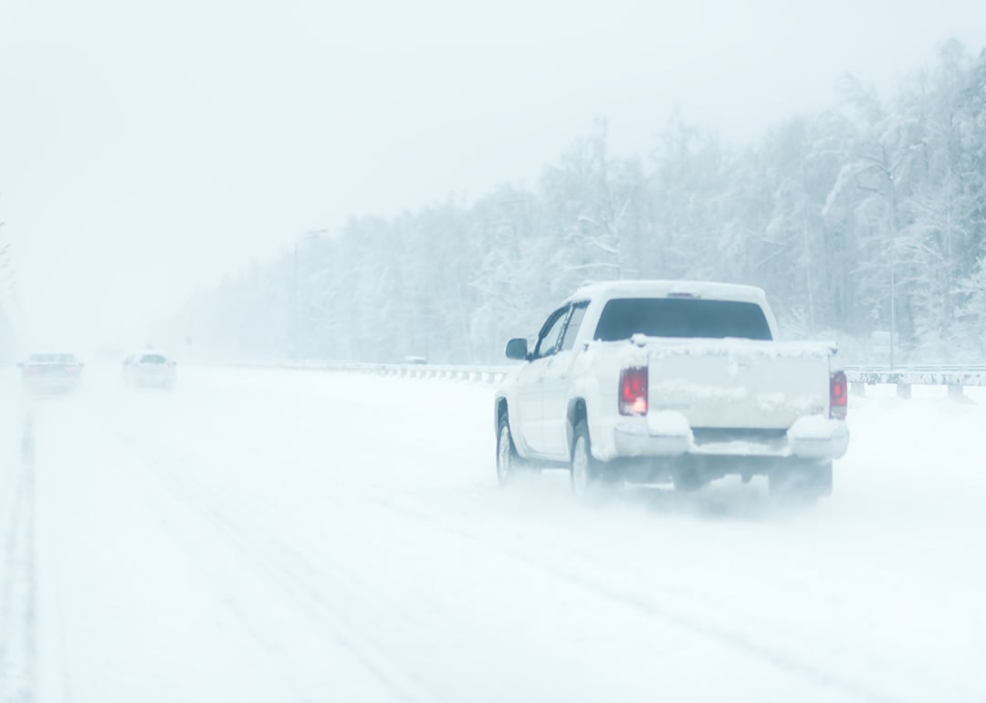 How to drive in snow, sleet and freezing rain | Stacker