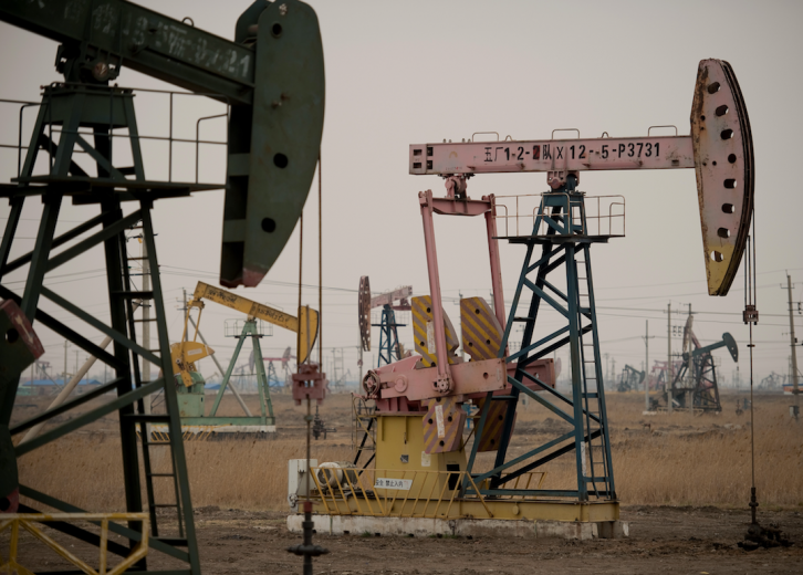 Largest Oil Fields in the World | Stacker